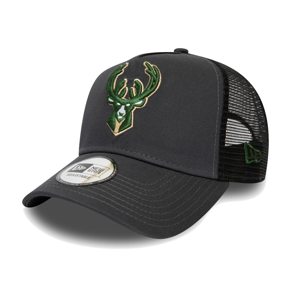 New Era NBA Milwaukee Bucks Dark Base Team 9FORTY Trucker Cap